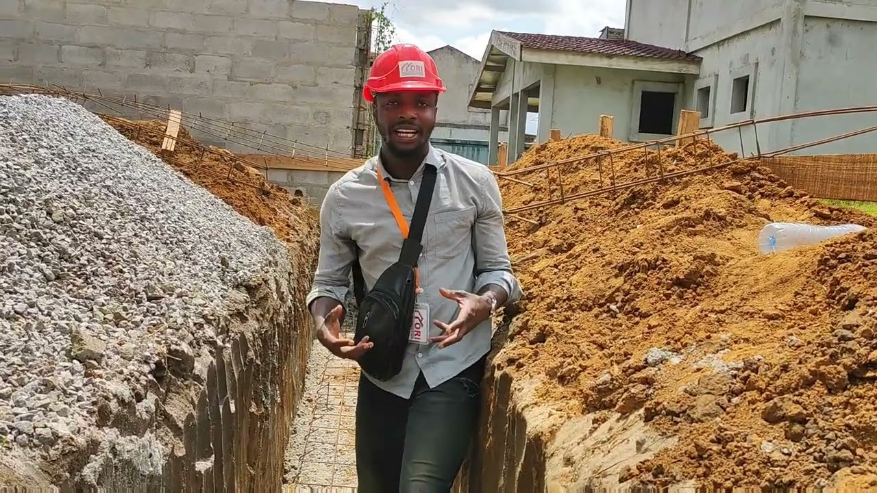 Les  étapes de la fondation d'un bâtiment ?  la fouille en rigole - le niveau de fouilles-les béton