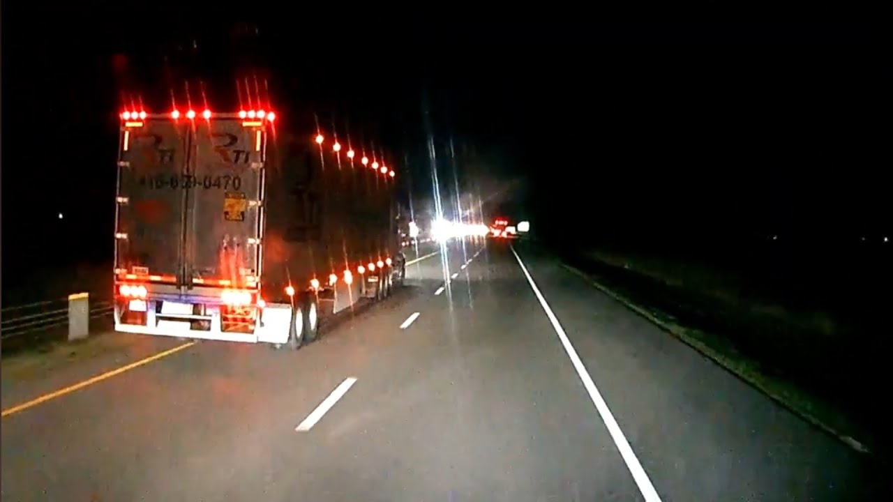 This Trucker was sleepy or drunk?