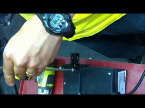 How to repair Edemco's R976001 motor actuator base using R97610 kit.wmv