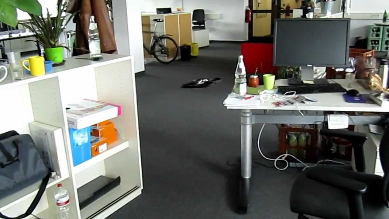 Flying with python-ardrone.