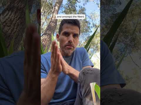 👖How to Make Clothes Last - SURVIVAL TIP.