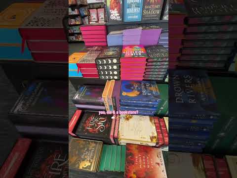 I’m wondering where you like to shop for books?? Indie bookstores, Barnes & Noble, BAM, online? 📚🧐