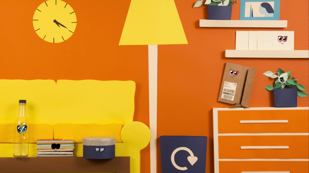 How to recycle a cardboard package