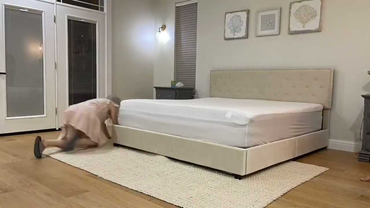 HOSTACK King Size Bed Frame with 4 Storage Drawers, Modern Upholstered Platform Bed Review