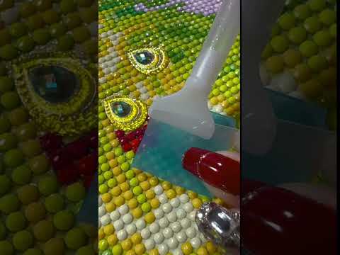 Add water on my diamond Painting #shorts #asmr #diamondpainting #diamondart #relax #stressrelief
