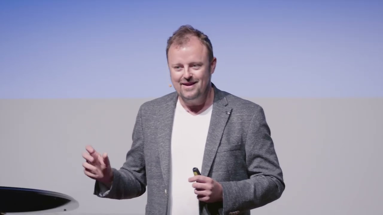 Artificial Intelligence: A Car for the Mind? | Fabian Hemmert | TEDxHHU