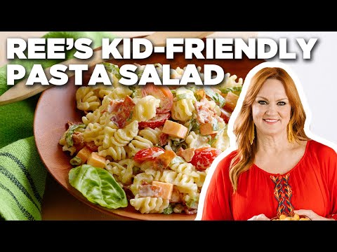 Ree Drummond's Kid-Friendly Pasta Salad | The Pioneer Woman | Food Network