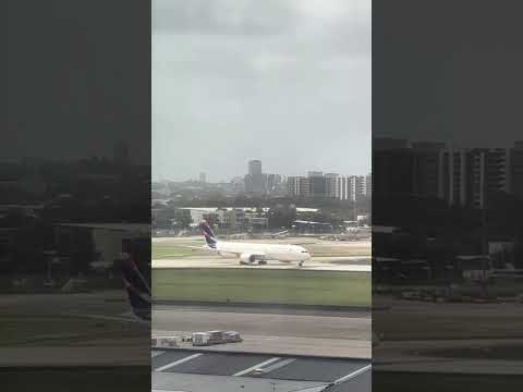 Latam Airlines Preparing For Takeoff#latamairlines #aviation #airplane #aircarft #youtubeshorts