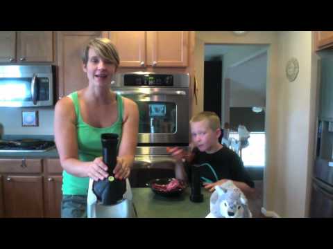 Yonanas Review - The Banana Soft Serve Machine