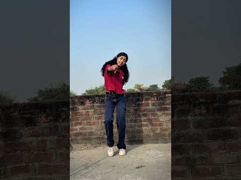 Dilli Wali Girlfriend 🫣❤️ #dancecover #trendingsong #shortsvideo #love #dance #song #ytshorts