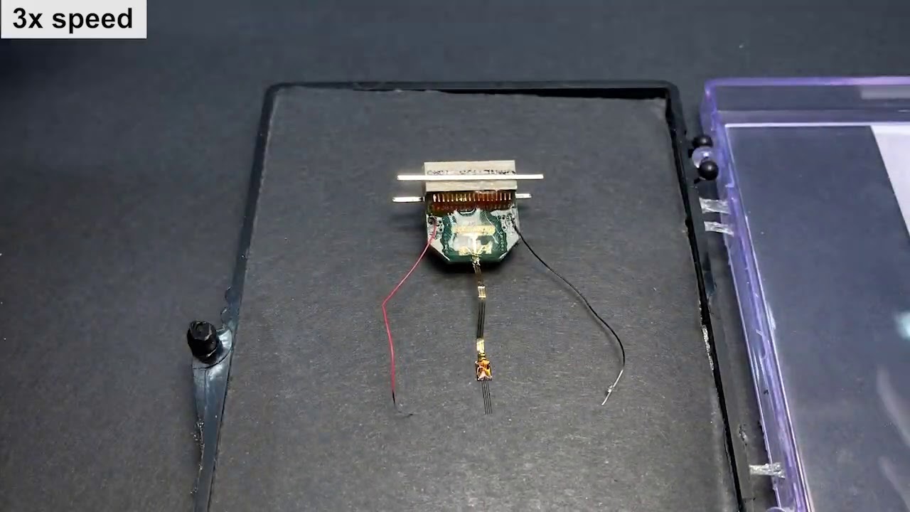Probe attachment to microdrive