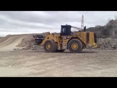 CAT 990K Steel Mill Arrangement Large Wheel Loader, 92848 kg, 9.2 cum ...
