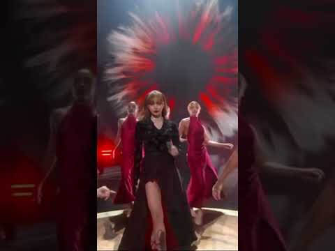 lisa at the Oscars perform Live and Let die #shorts #blackpink lisa oscer