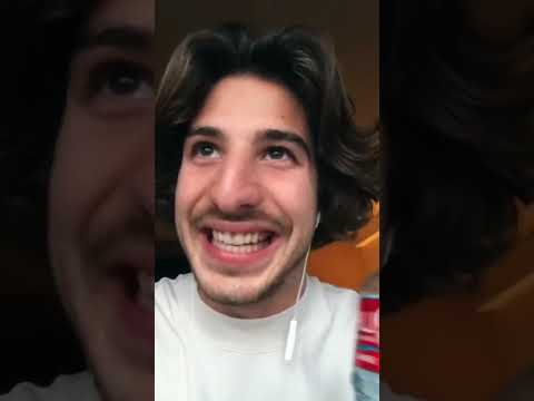 How to pronounce CROISSANT 🥐🇫🇷 #french #learnfrench #shorts