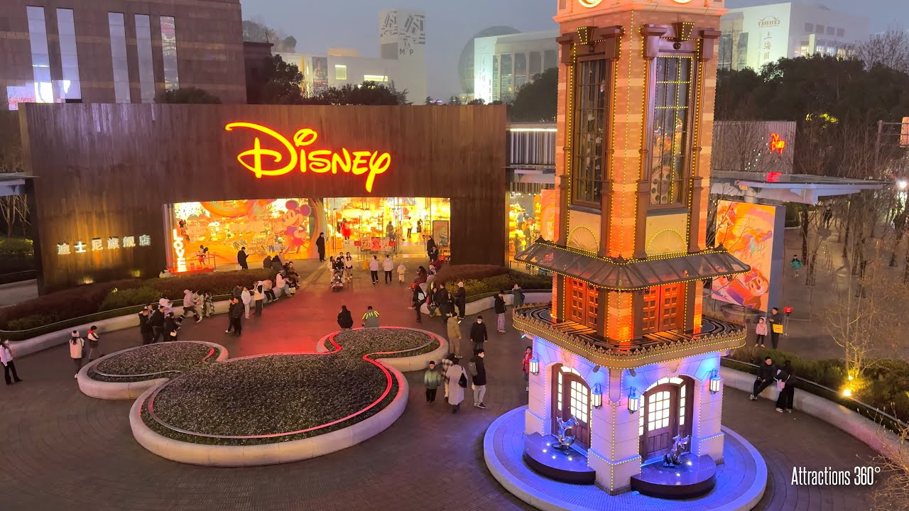 MyDisneyFix | 54,000 Square Feet Disney Store! Largest “Disney Store ...