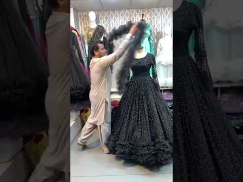 black maxi dress | Beautiful maxi design