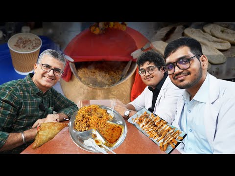 MAMC Delhi, Maulana Azad Medical College Street Food Walk I Unique BUTTER Coffee, Biryani, Kulche