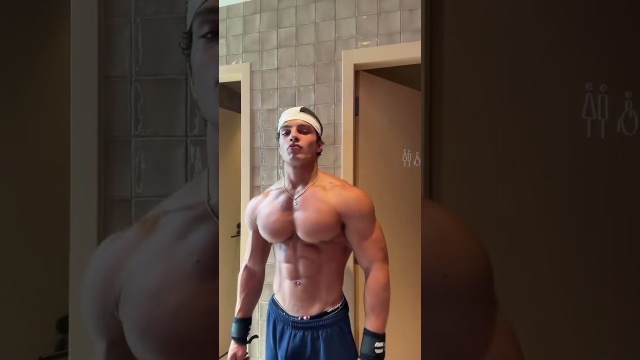 Shredded & Aesthetic – Young Muscular Guy Shows Off Ripped Abs - alexaaronlab #aesthetic #fitness
