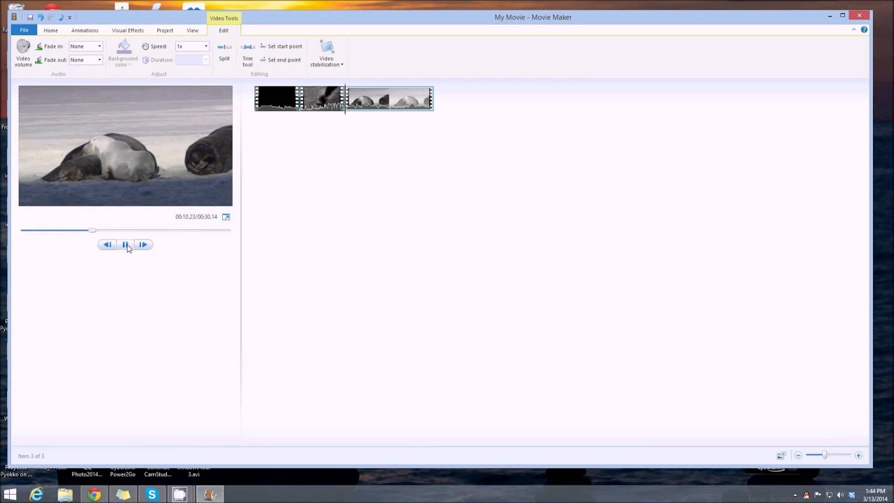 Windows Movie Maker 2 - Insert photo/video but keep audio the same.