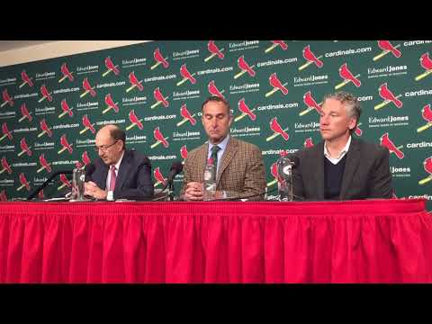 Video: Cardinals announce contract extensions