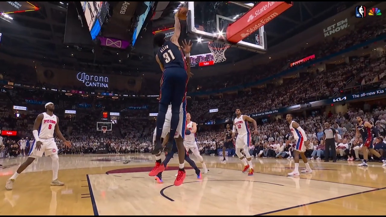 Jarrett Allen with Afrodown over Jalen Duren, off a pass by Donovan Mitchell