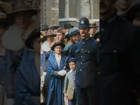 People gathered in London, England in 1918 - Restored Footage