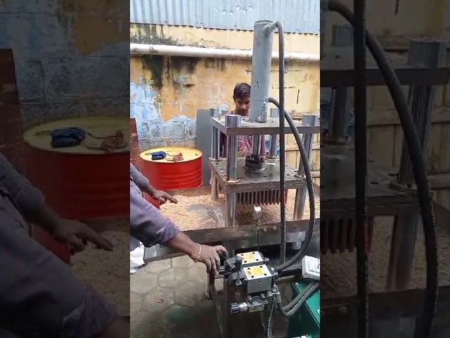 400Pcs Computer Sambrani Hydraulic Machine Manufacturer from Coimbatore
