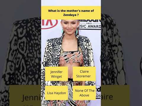 What is the mother's name of Zendaya