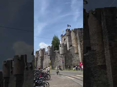 Best places to visit in Belgium π§πͺ Gent Sint Veerle Square, Entrance to the Castle Gravensteen π°