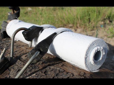 DIY Liquid Nitrogen Gun Fires Some Seriously Cold Bullets