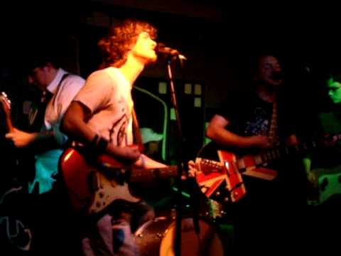 Such Social Animals - "Clockwork Dancers" - Live at Papa Pete's 10/1/10