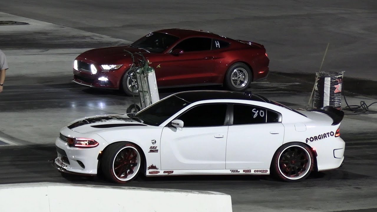 Ford Mustang EcoBoost Proves You Don't Need the V8 to Go Drag Racing ...