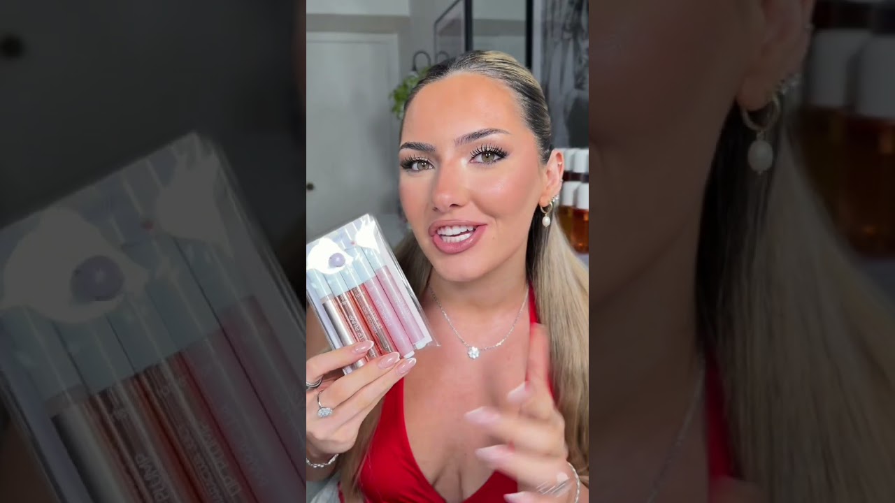 All 5 maracuja juicy lips for less than the price of 2 in this holiday gift set! 💝 cosmetics