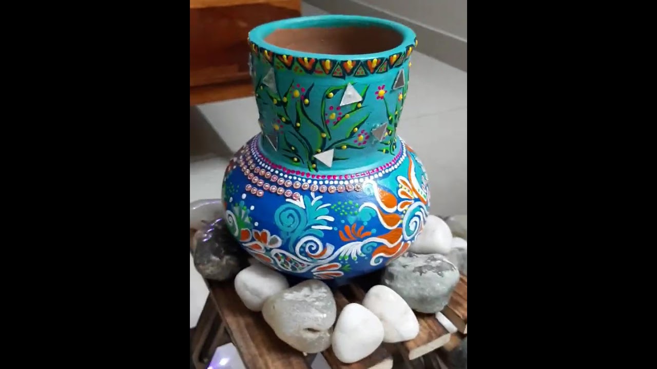 easy hand painted DIY aqua pot/home decor/easy terracotta painting/pot decor/2021 fashion designing