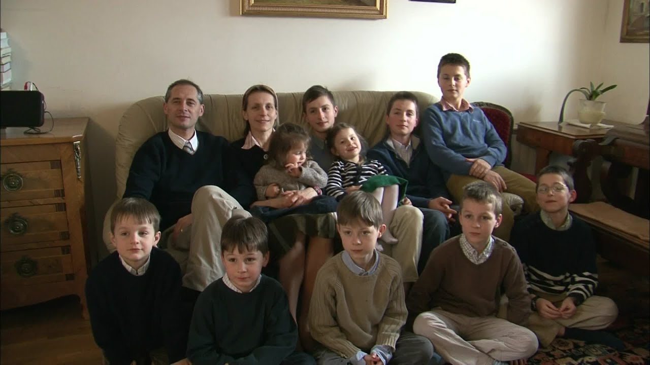 Documentaire | 11 à la maison, une organisation au poil