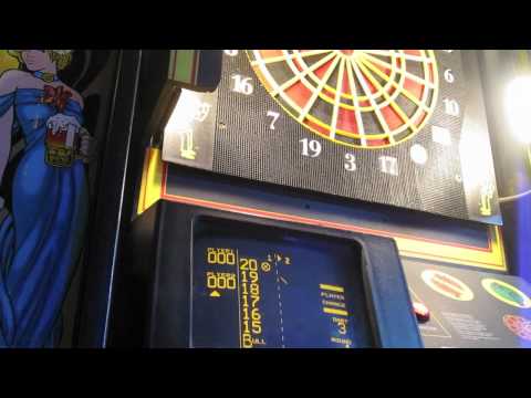 English Mark Darts - Arcade by Arachnid Inc. | Museum of the Game