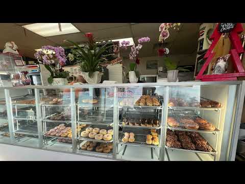 Munchkin’s Donuts & Coffee is a small family owned shop at Covina, CA - famous for croissants!