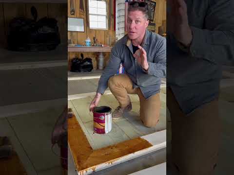 Best exterior wood stain! #diy #woodstain #barndoor
