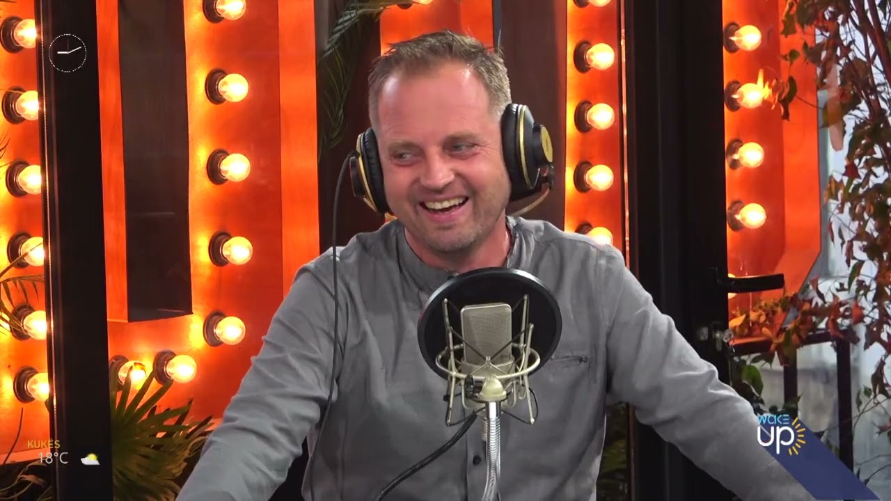 Wake Up/ Aktori Indrit Çobani: Është fat të kesh dy gra - Top Channel