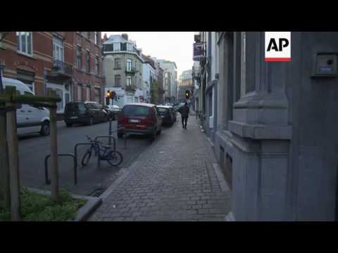 Schools close as Belgium remains on high alert