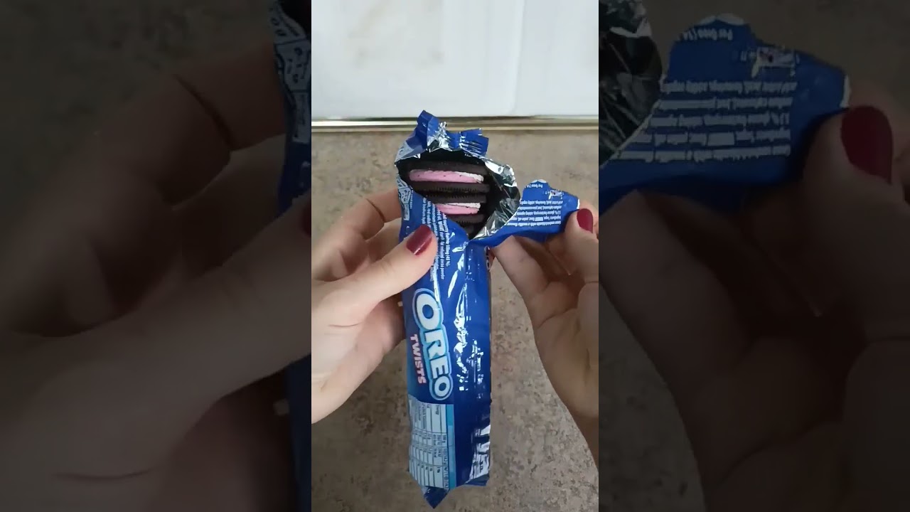 Raspberry Oreo #review #product #compare #oreo
