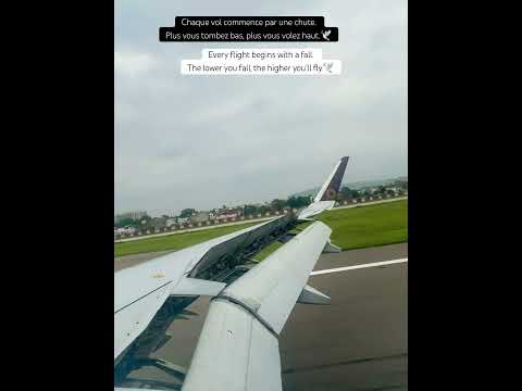 Tell me in the comment section what we say aeroplane in french ? #french #shorts #learnfrench
