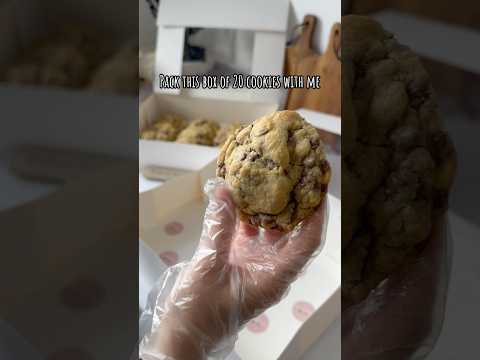 Cookie order! #packanorderwithme #cookies #chocolatechipcookies #cookiesrecipe #cookie #bakery #fyp