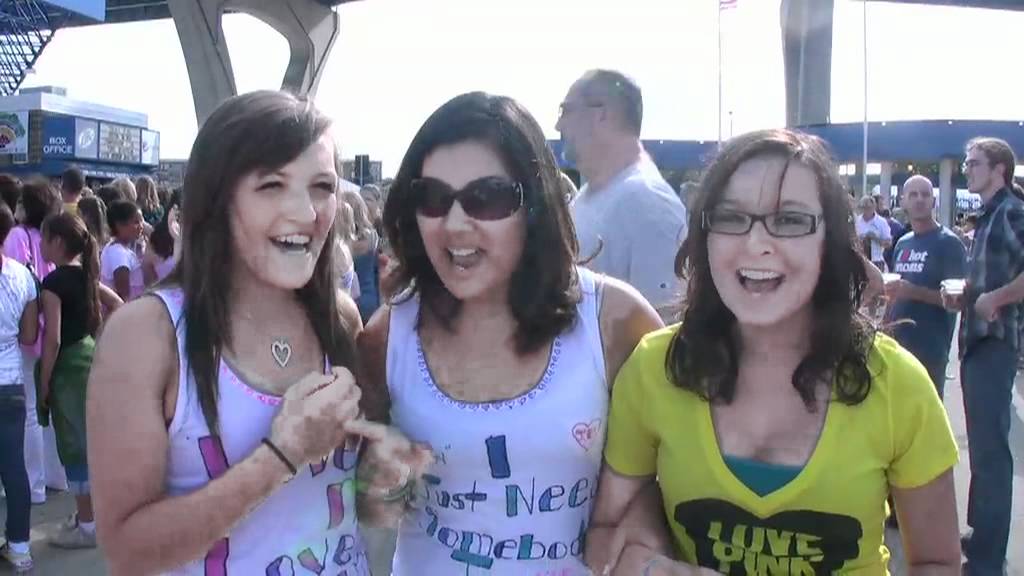 Fans have Bieber fever