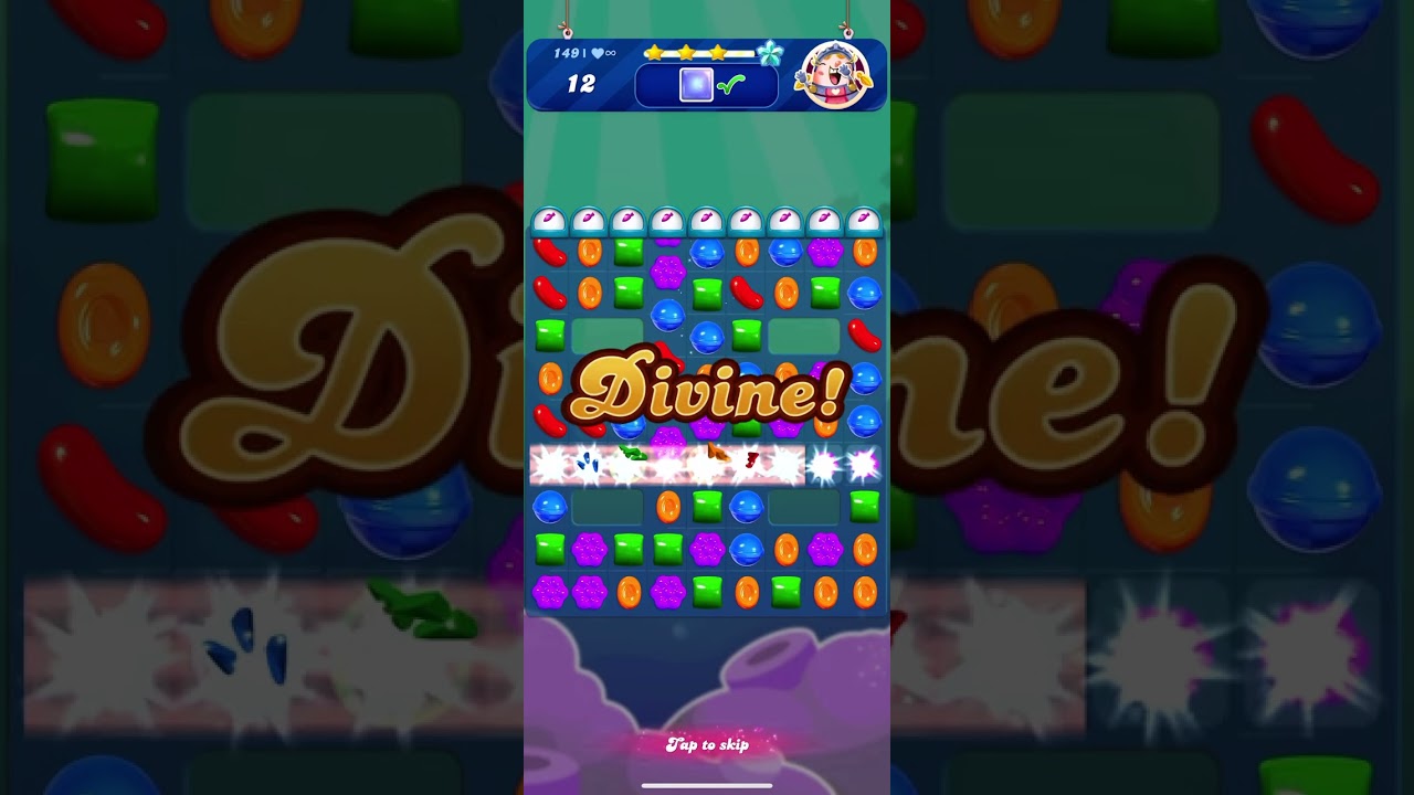 First Time Playing Candy Crush Saga on iPhone 14 Pro Max