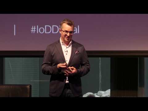Jeremy Waite demonstrates the latest AI tech from IBM Watson | IoD Digital