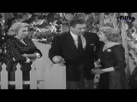 The George Burns & Gracie Allen Show S04 E30 Vanderlip Buys Black Negligee for His Wife
