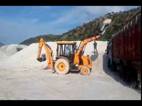 SEC RJMT Backhoe Loader - Latest Price, Dealers & Retailers in India