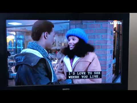 Eddie Murphy Coming to America Akeem and Lisa talk over dinner
