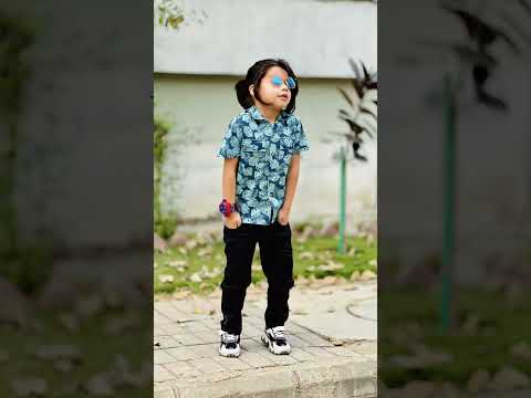 Kid’s Modelling Poses